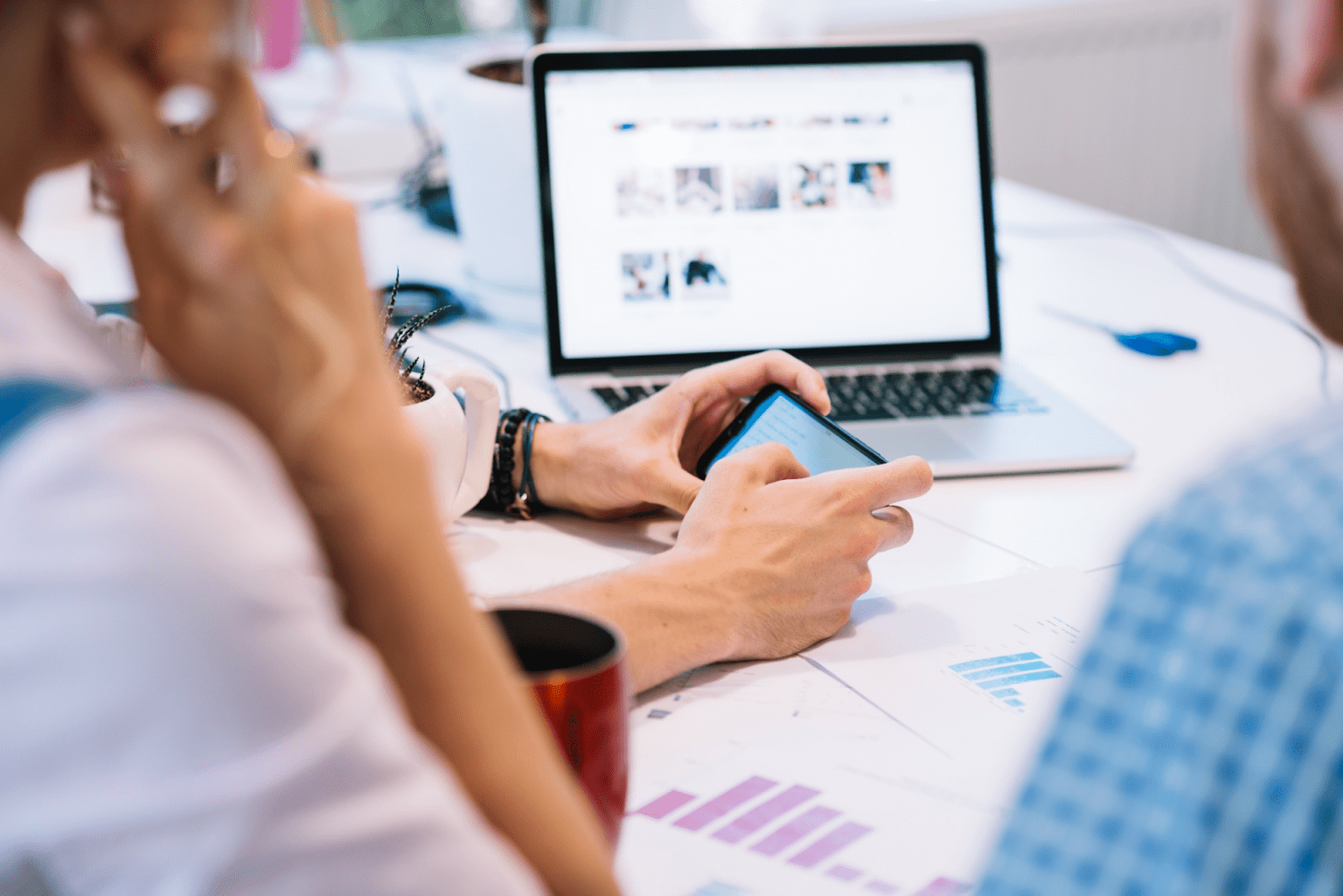 11 Best UX Research Tools to Test in 2025